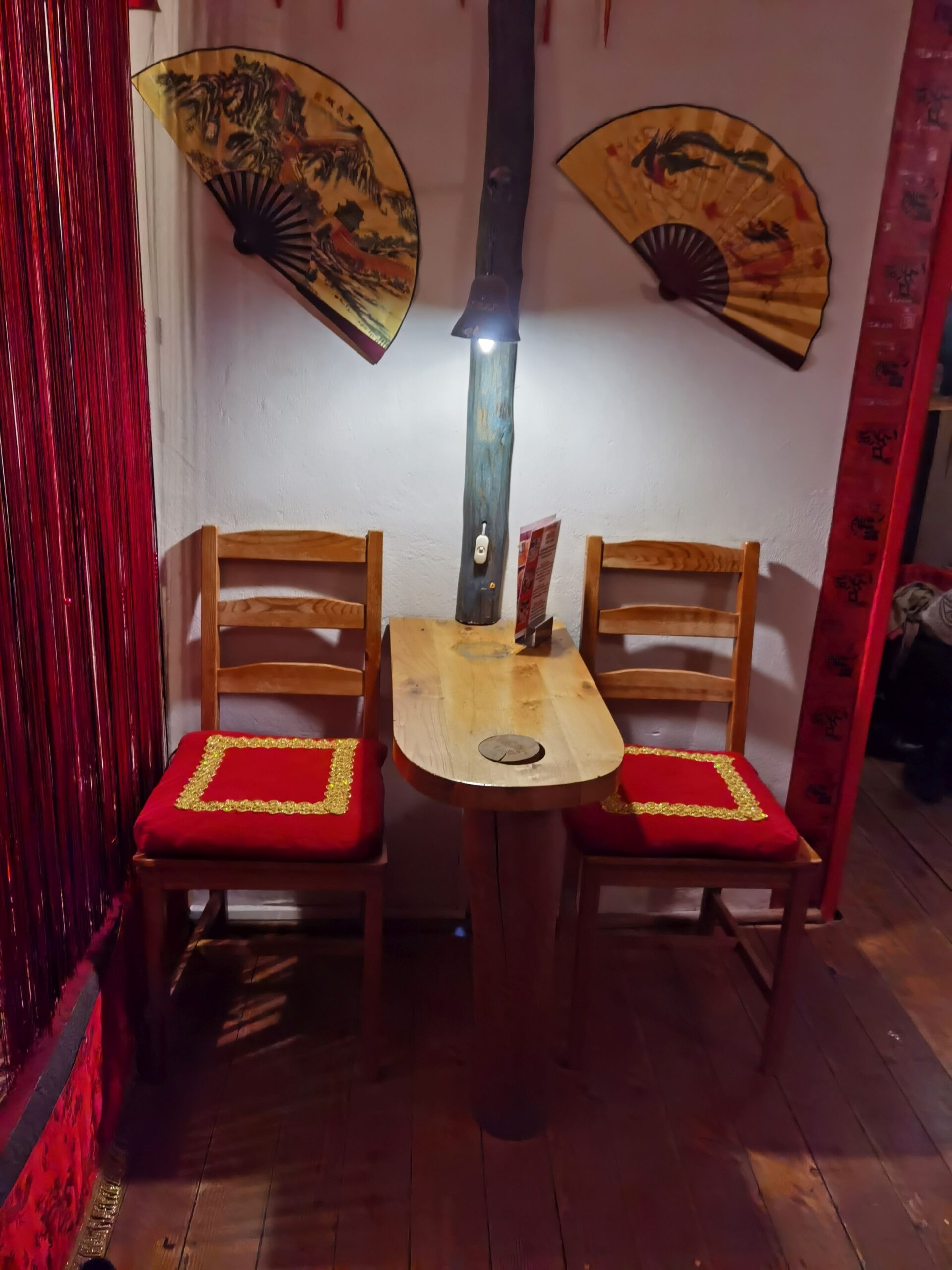 Bratislava: Underground Tea Room - KAFFEELAND HAINISCH